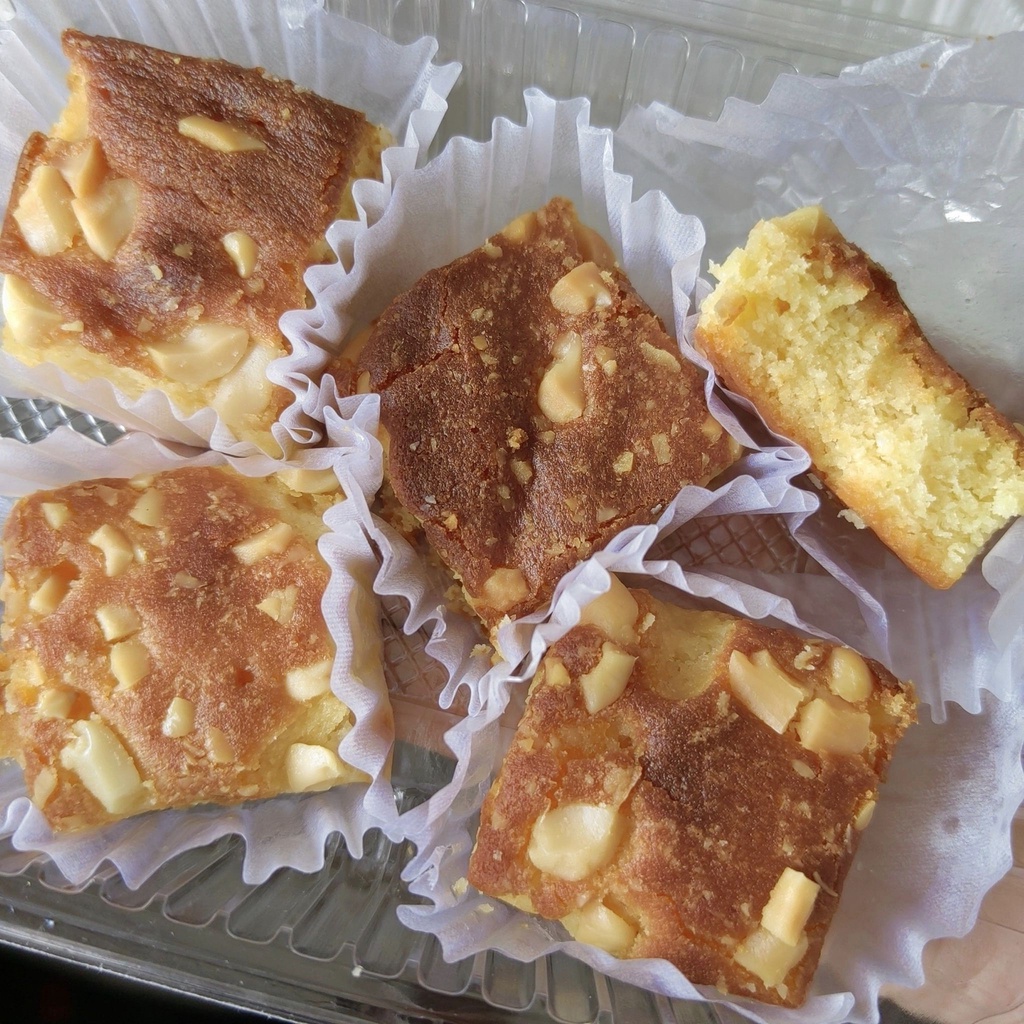 Super moist and super linamnam Caramel Bars | Shopee Philippines