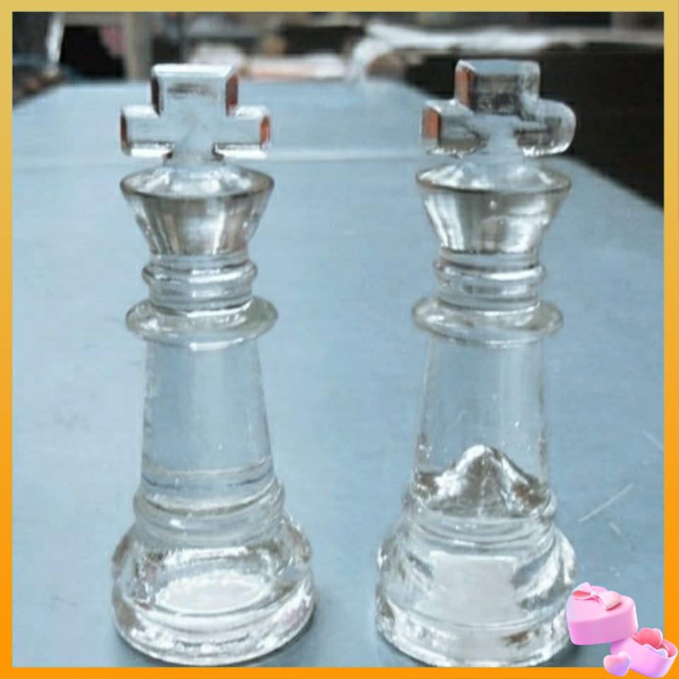 chess board tournament size Glass crystal chess pieces props chess ...