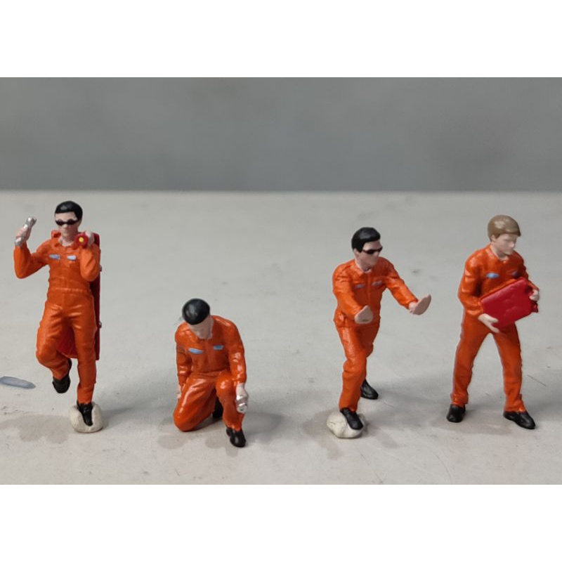 mijo exclusive american diorama mechanic 3 figure diecast 1:64 scale ...