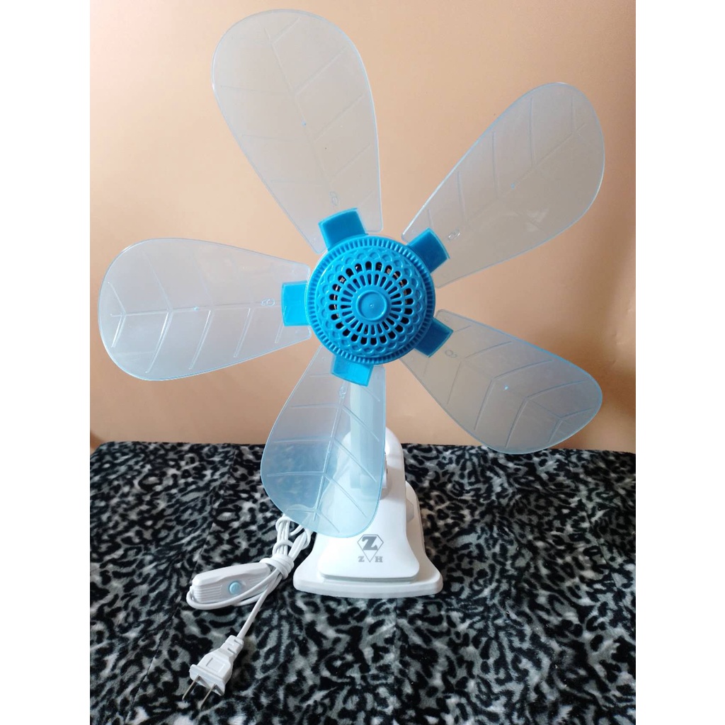 [SALE] ZH Mini Clip fan 5 Blades fan Mini Electricfan Portable Table ...