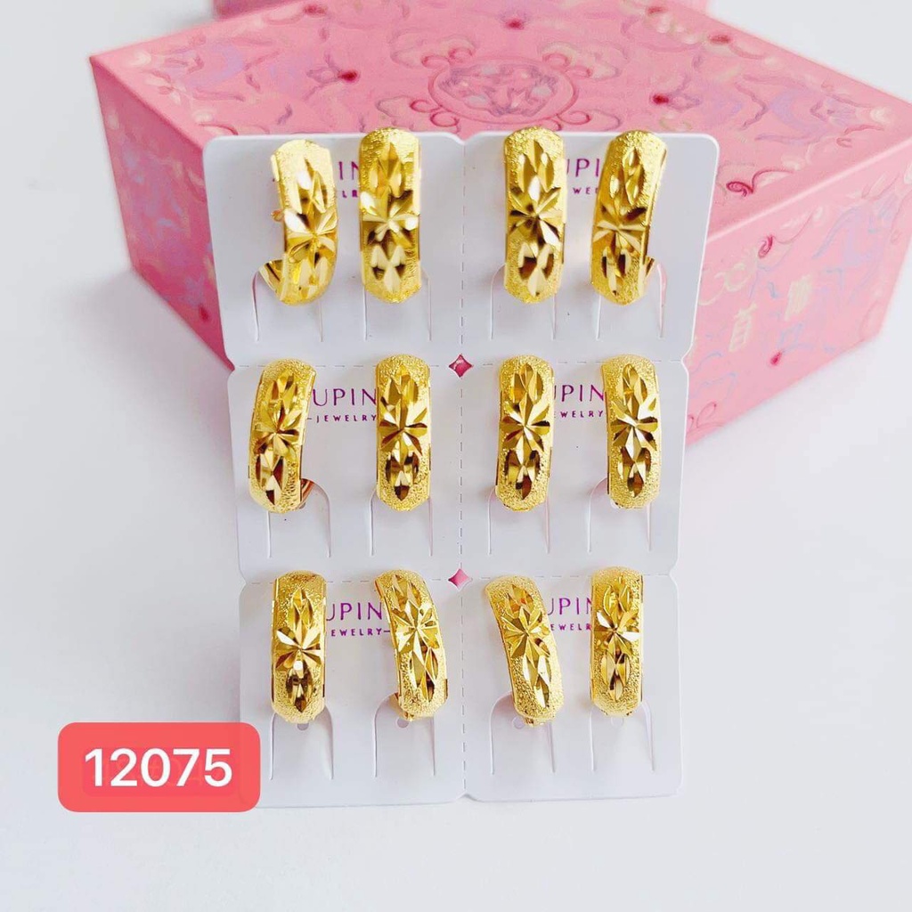 Xuping 18k gold Stainless steel Stud Earrings For women Stylish and ...