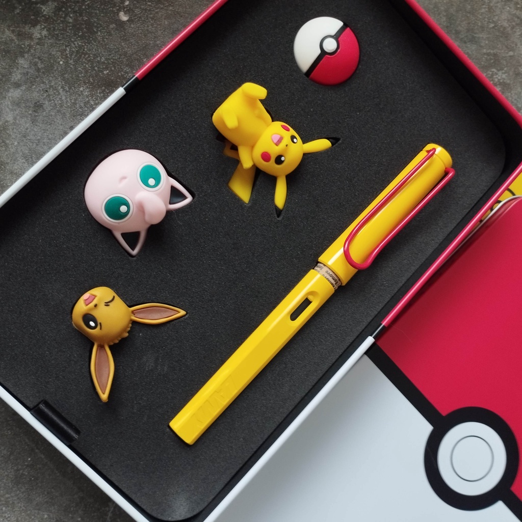 LAMY Safari x POKEMON Fountain Pen 2022 - w/ clip-on characters ...