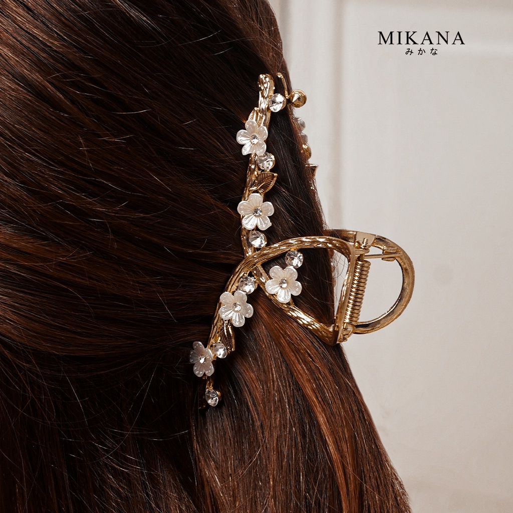 Mikana Floral Hiroko Metal Hair Clamp for women hair accessories hair ...
