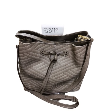 SB119 DAKS SHOULDER BAG (PRE-OWNED) | Shopee Philippines