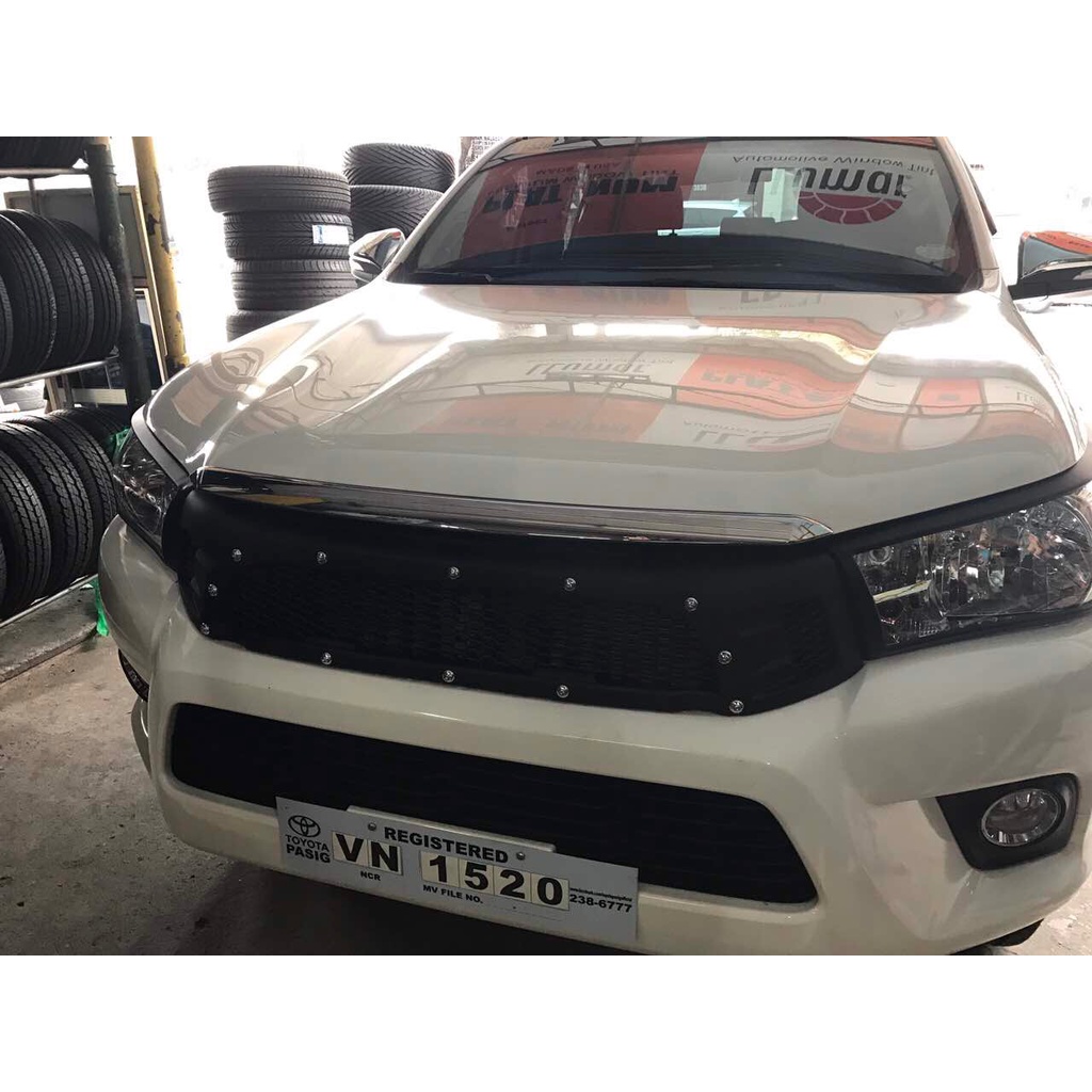 FRONT GRILL HILUX REVO V2 WITH BOTTONS | Shopee Philippines
