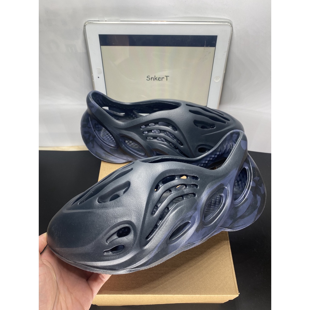 foam runner Ararat Ye1zy crocs Sandals for men Sandals for women Indoor ...