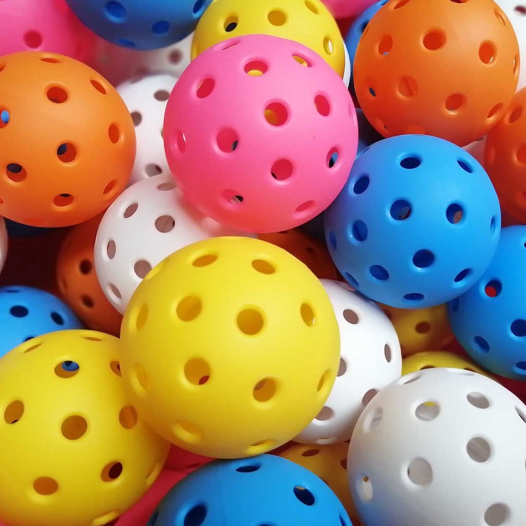 Pickleball Balls Indoor Balls 26 holes Outdoor Balls 40 holes 74mm ...