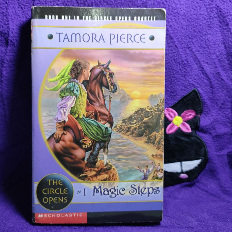 Magic Steps by Tamora Pierce | Shopee Philippines