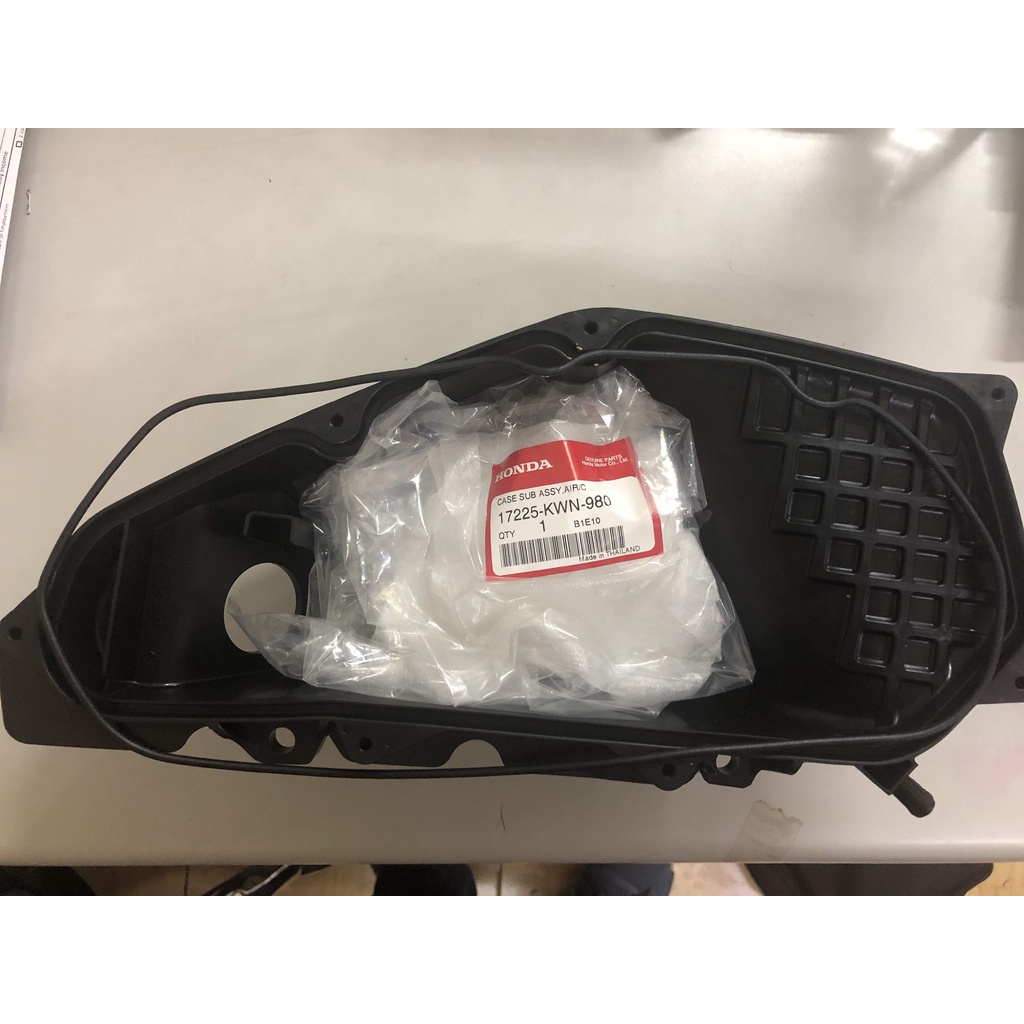 Honda Genuine Air Cleaner Inner Case 17225kwn980 for Click 125 / Click ...