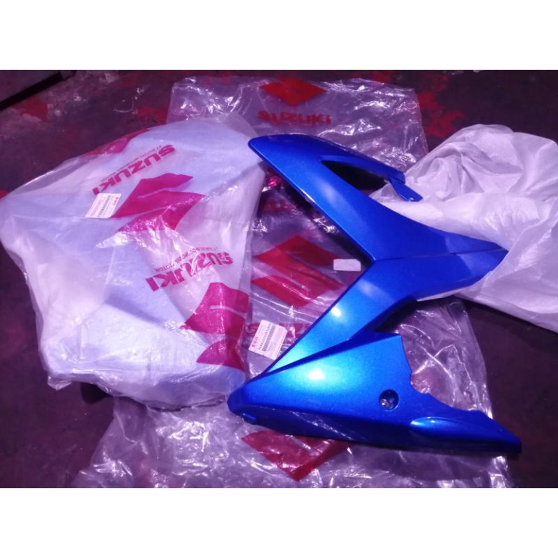 moto gp blue legshield raider 150 carb original sgp | Shopee Philippines