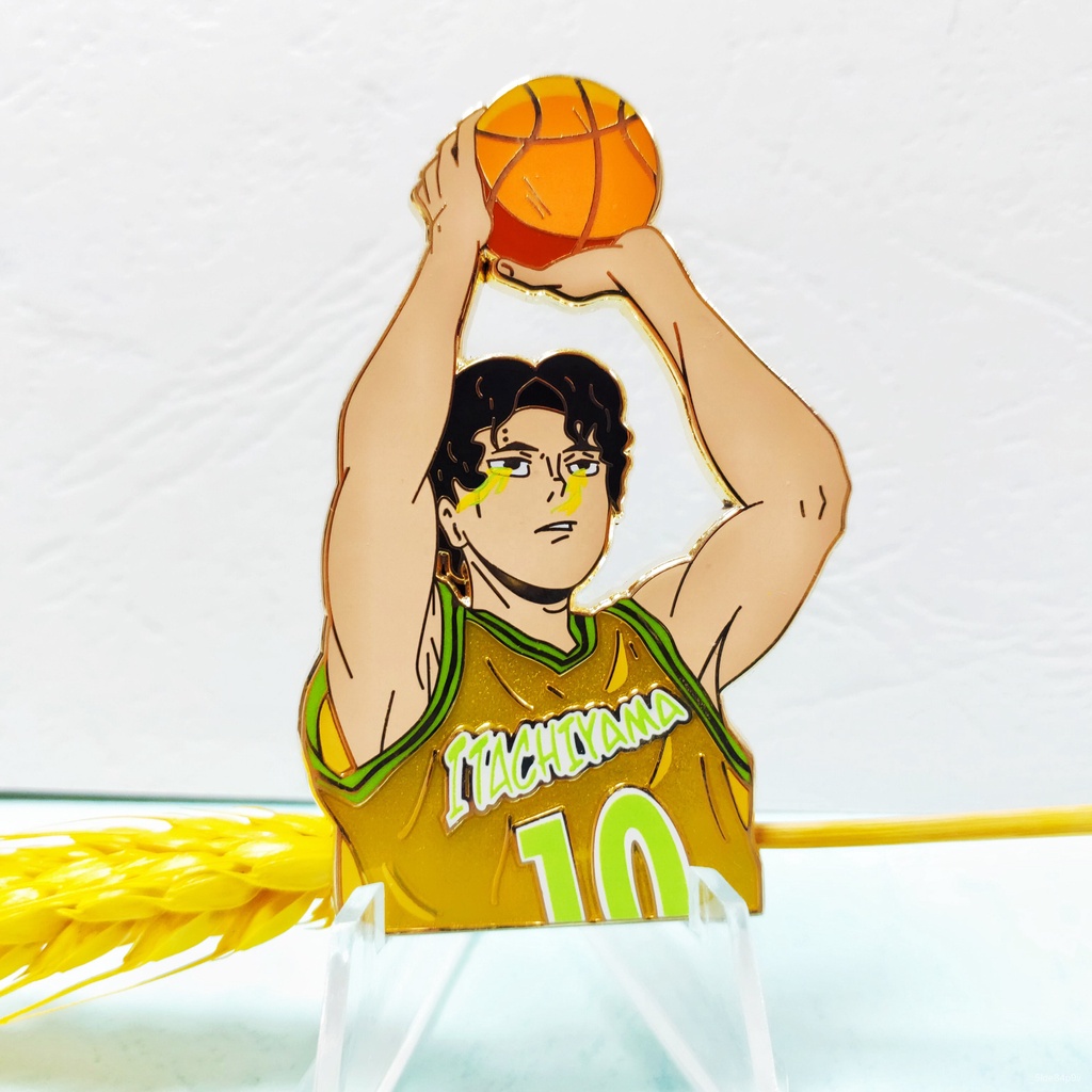 SYD Crafts Custom Sports anime Cartoon characters Enamel metal Pins ...