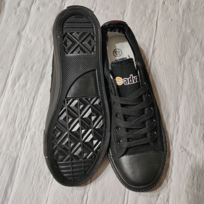 Base Advan Star Detail All Black Ladies Sneakers Monochromatic Women's ...