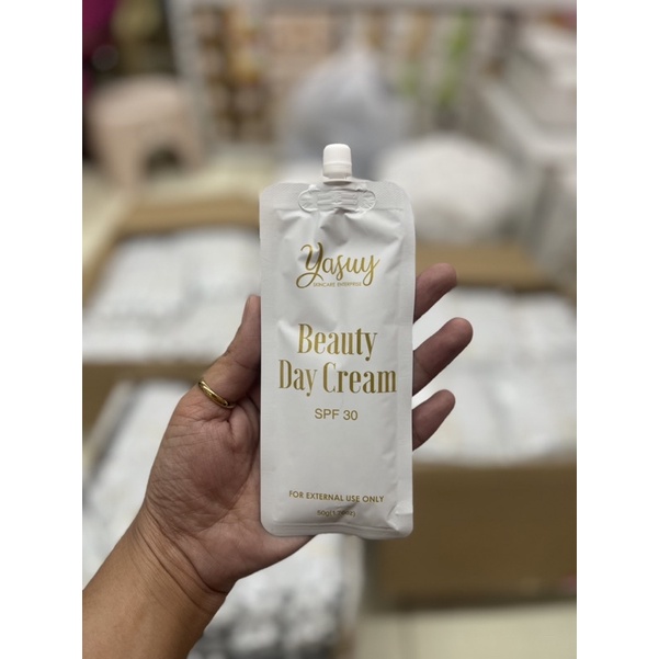 YASUY BEAUTY DAY CREAM POUCH 20pcs | Shopee Philippines