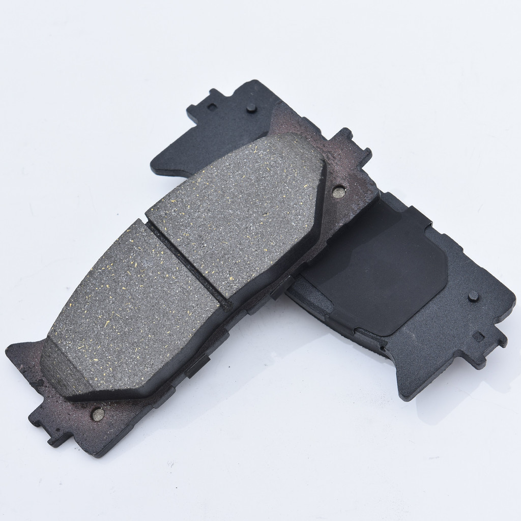 Auto Car Spare Parts Ceramic Brake Pad for Toyota Honda Nissan Mazda ...
