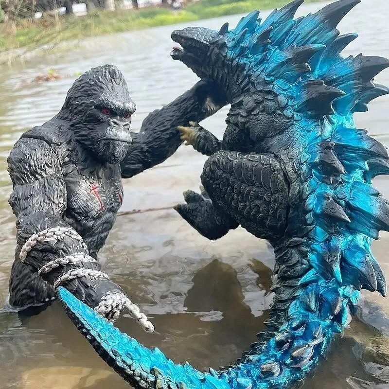 2023 New Golden Godzilla Monster Model Action Figure Blue Back Nuclear ...