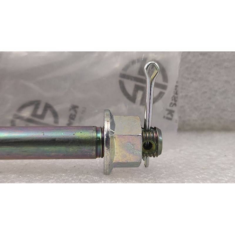 Axle Rear with Nut,Cotter Pin FURY125 2008-2010 Genuine | Shopee ...