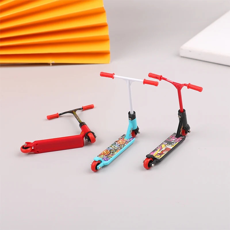 유Finger Skateboards Mini Skate Park Ramp Sets Finger Scooter Fingertip ...
