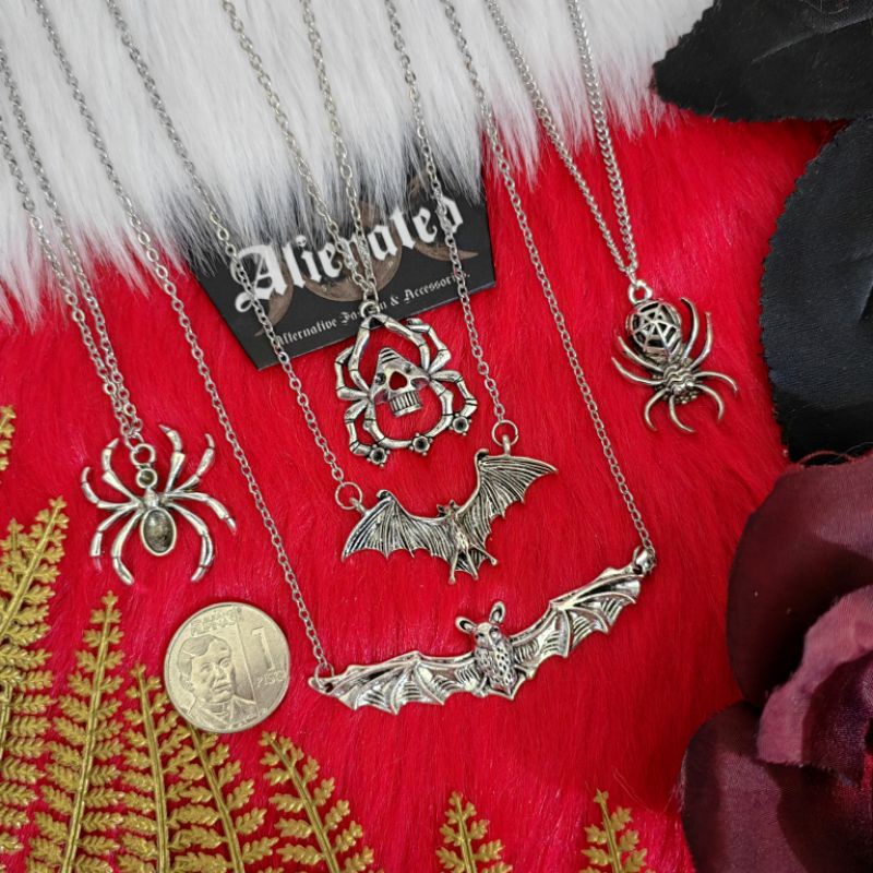 𝗣2 𝐇𝐚𝐥𝐥𝐨𝐰𝐞𝐞𝐧 𝐒𝐩𝐢𝐝𝐞𝐫 𝐁𝐚𝐭 𝐂𝐡𝐚𝐢𝐧 𝐍𝐞𝐜𝐤𝐥𝐚𝐜𝐞 | Gothic Grunge Punk | Shopee ...