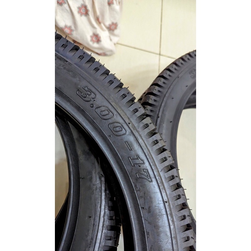 SHIHFA 250x17 275x17 300x17 327x17 250x18 275x18 300x18 TRICYCLE TIRE ...