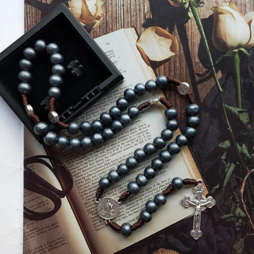 5 Styles Religious Wooden Beads Chain Saint Benedict Medal Rosary ...