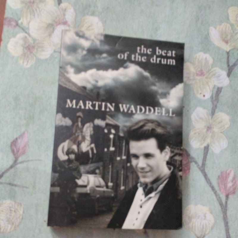 The Beat of the Drum by Martin Waddell (PAPERBACK, PRE-LOVED) | Shopee ...