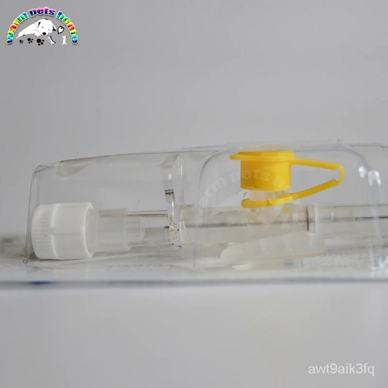 Animals Disposable I V Cannula with Injection Port & Wings Sterile I V ...