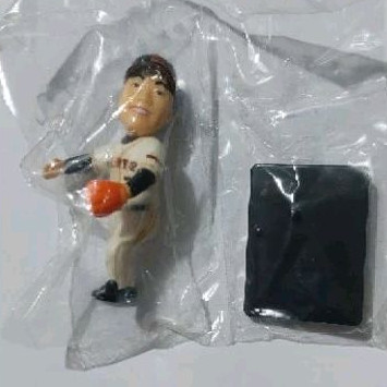 Yomiuri Giants Nioka #7 Japanese Baseball Player Collectible Miniature ...