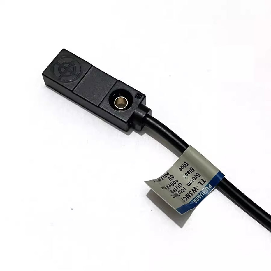 ♨3-wire small volume square proximity switch TL-W3MC1/B1 NPN PNP limit ...