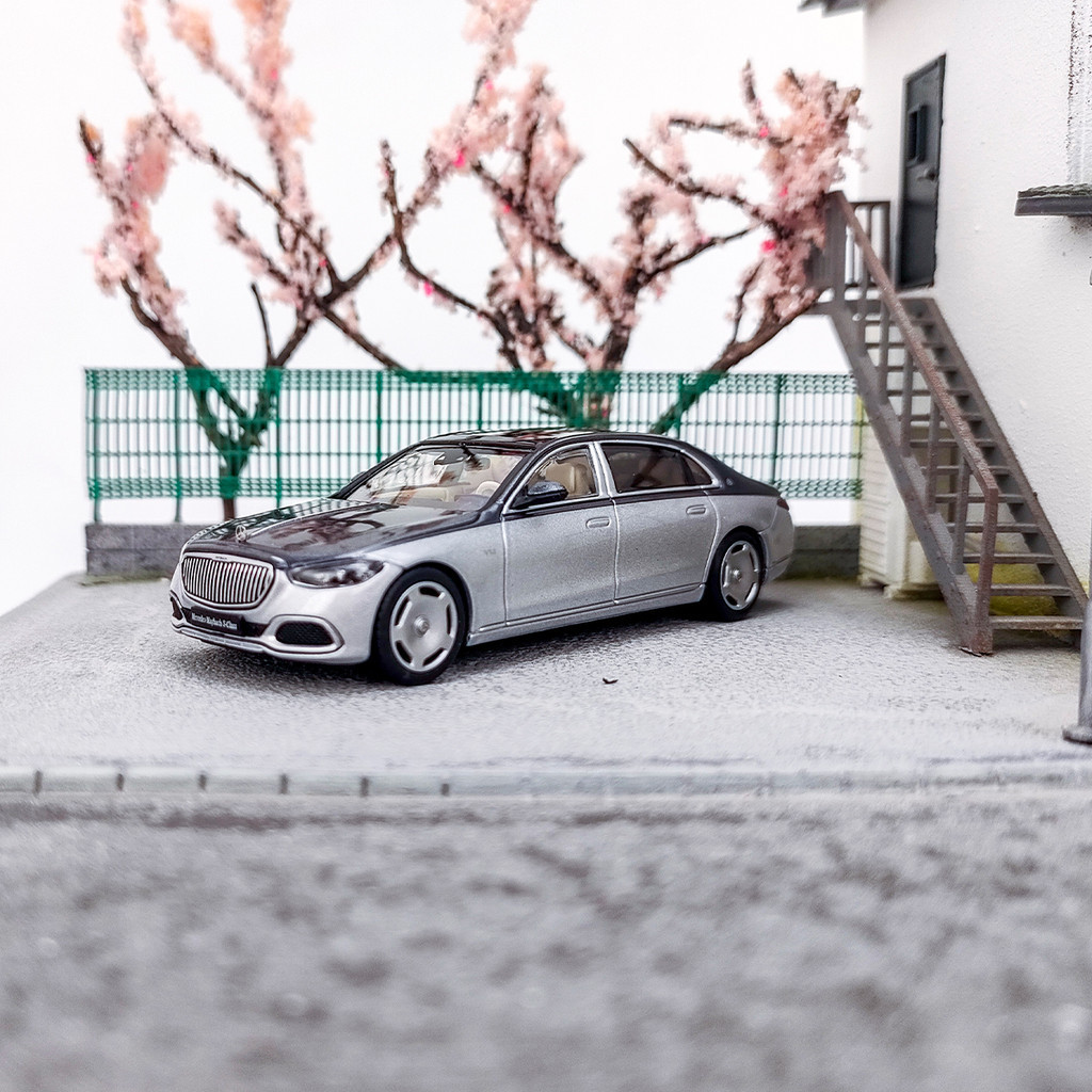 Almost Real 1: 64 ARbox Mercedes-Benz S McBach 680 Exclusive Edition ...