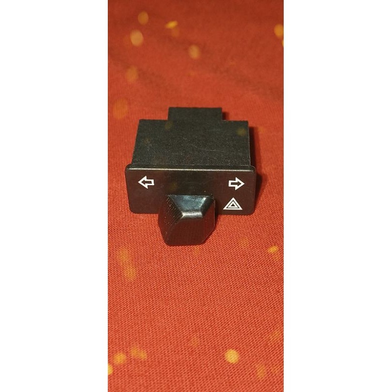 SIGNAL LIGHT SWITCH RUSI PASSION ( WITH HAZZARD ) | Shopee Philippines