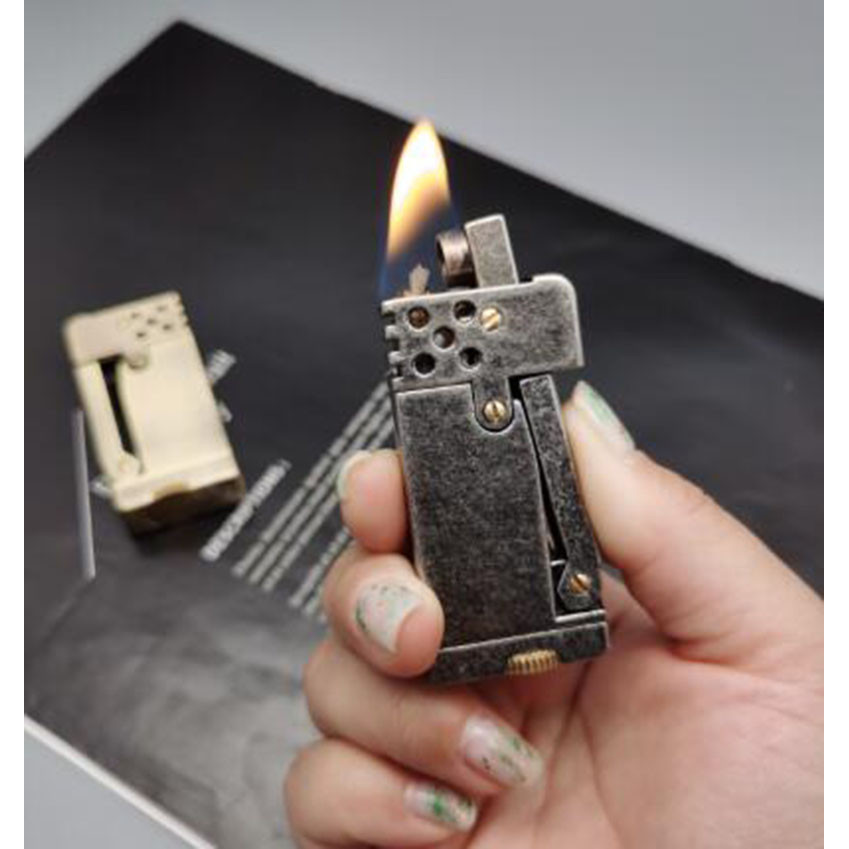 ≈Creative Retro Old Metal Kerosene Lighter Unusual Personality Press ...