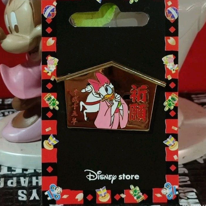 Daisy Duck Metal Pin DISNEY STORE | Shopee Philippines