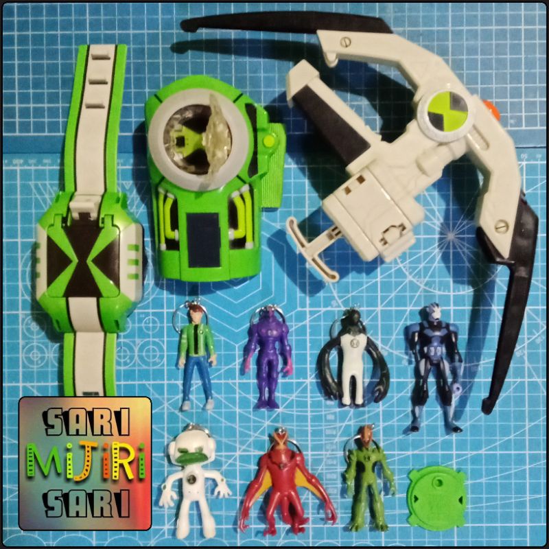 Ben 10 keychains, Water Hazard Gold Limited Ed, Ultimatrix, Omnitrix ...