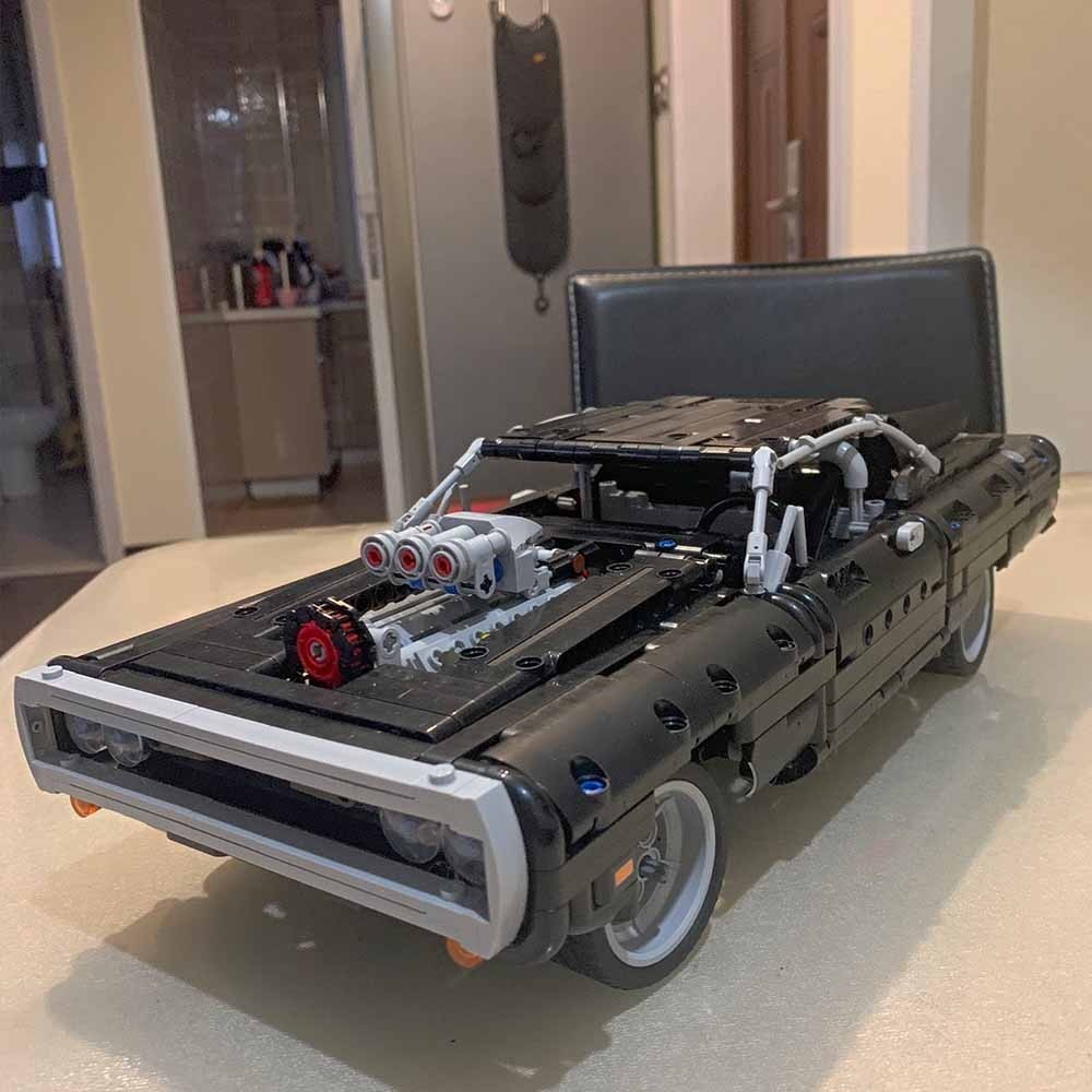 1077PCS Technical Dodge Charger Racing Car Building Blocks Moc 42111 ...