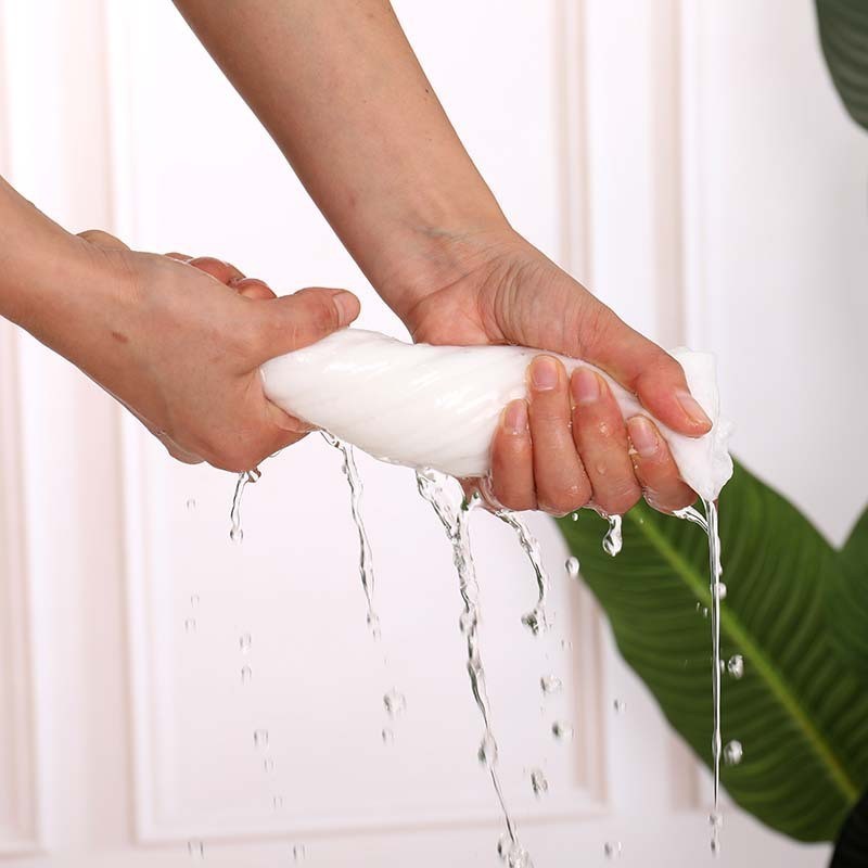 Disposable compressed magic towel expands in water, bath towel, napkins ...