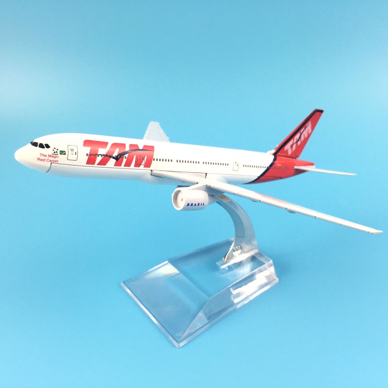 JASON TUTU 16cm Chile TAM Plane Model Airplane Model Boeing 777 Brazil ...