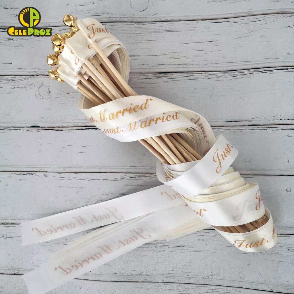 50Pcs Ivory White Wedding Ribbon Wands Just Married Printed Twirling ...