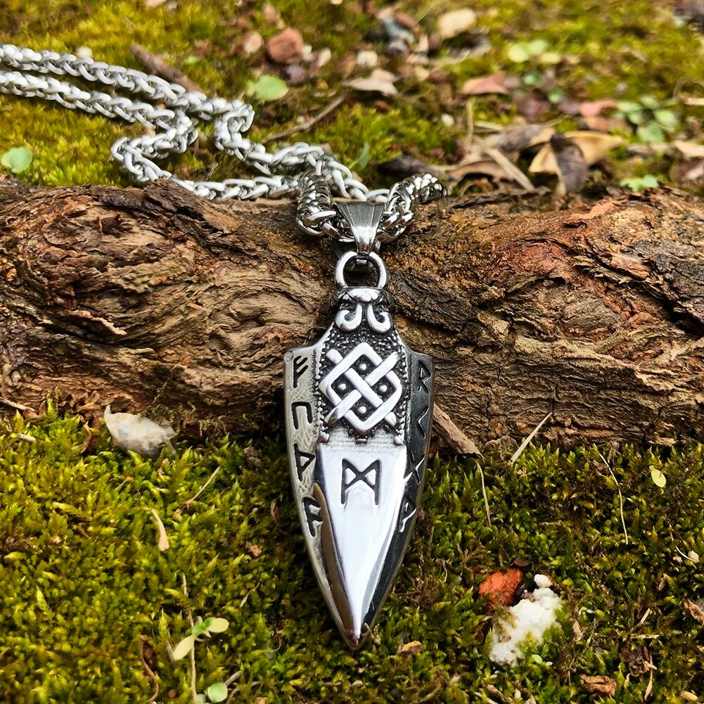 05r Odin s Spear Rune Gungnir Viking Necklace For Men with Rune Symbol ...