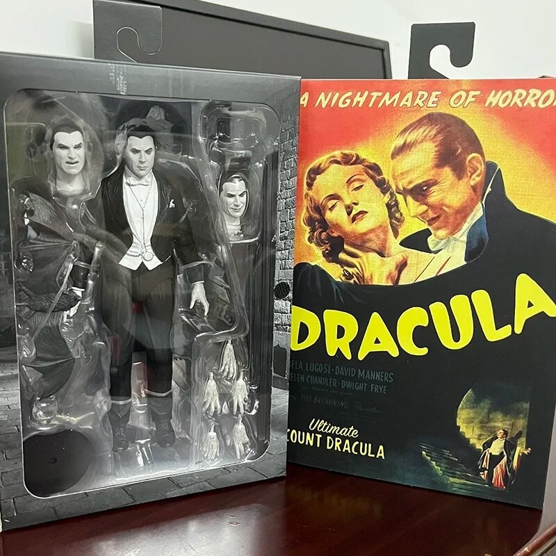 Original NECA Figure Dracula Universal Monsters A Nightmare Of Horror ...