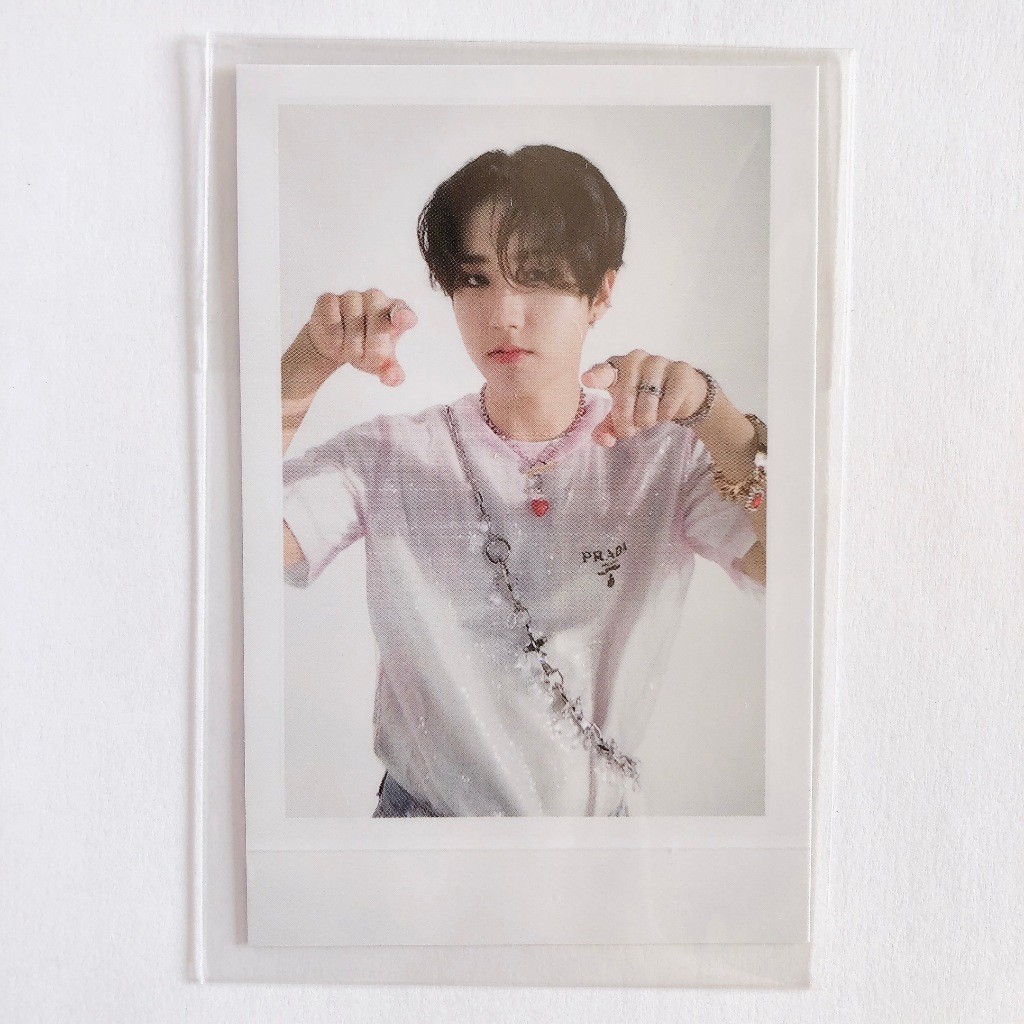 Stray kids HAN MAXIDENT CASE143 OFFICIAL PHOTO CARD | Shopee Philippines