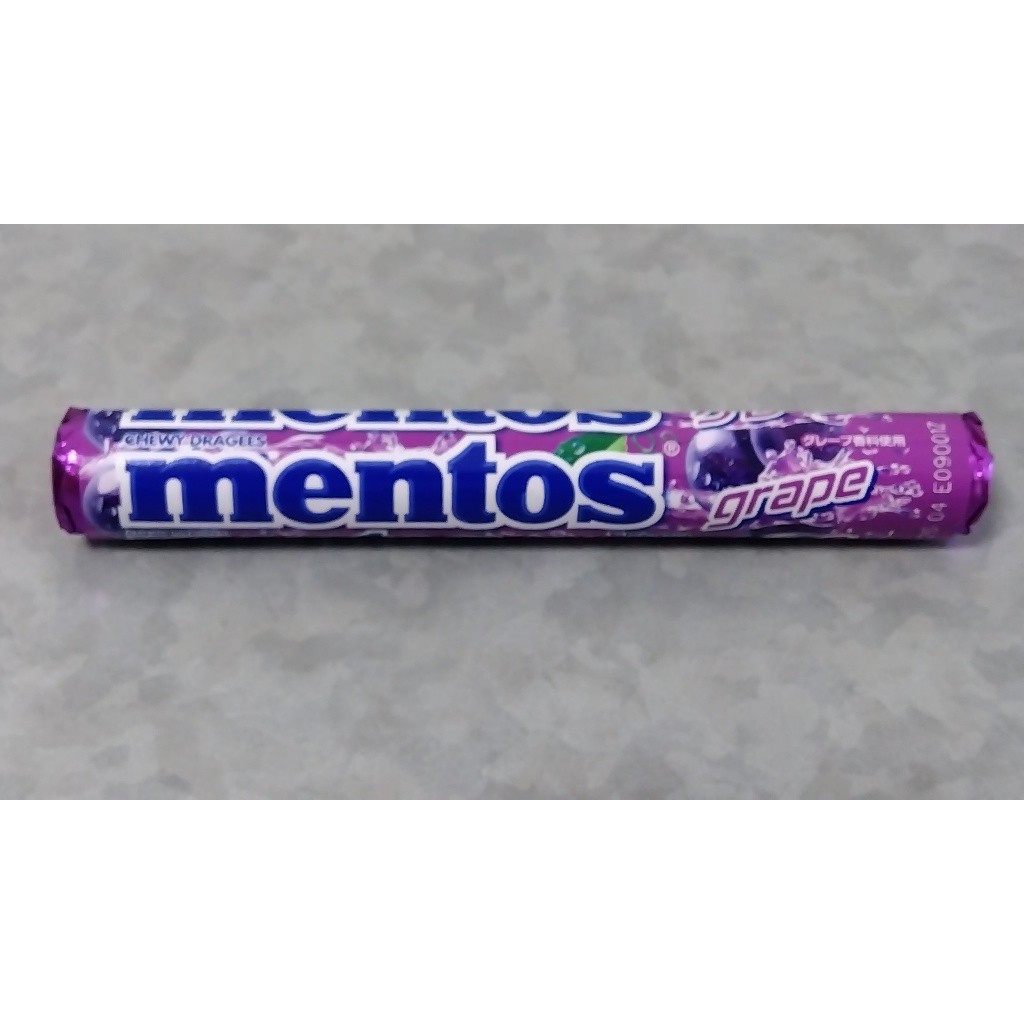 【Direct from Japan】 "Mentos Grape " Candy from Netherlands made in ...