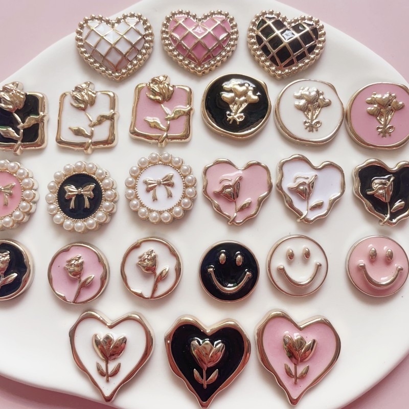 Pink Black White Series Heart Round Flowers Jibbitz Shoe Charms ...