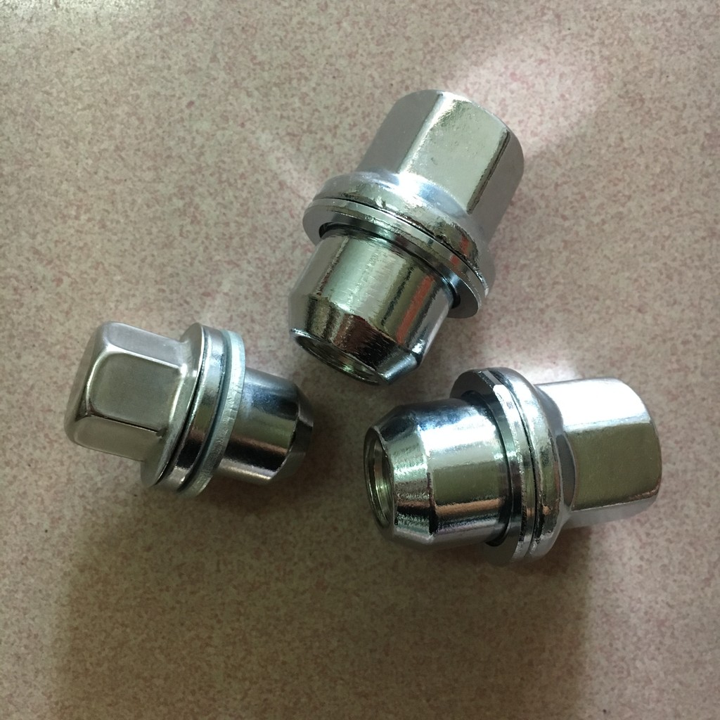 RRD500560 RRD500510 LR001381 Genuine wheel nut bolt for LAND ROVER ...