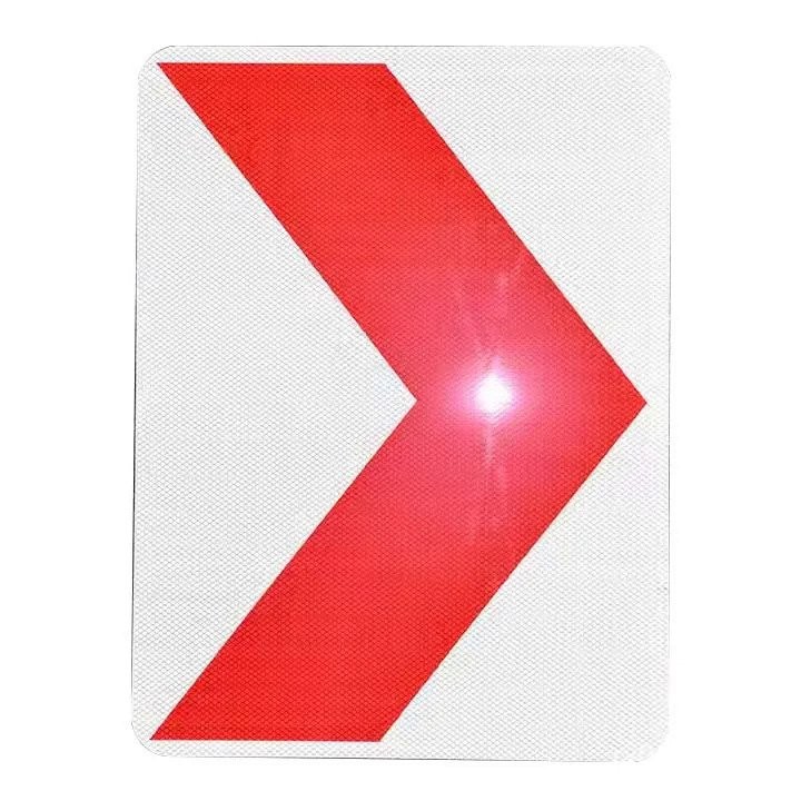 Factory 450mm x 600mm Chevron and Warning Signs Wing Type Traffic Sign ...