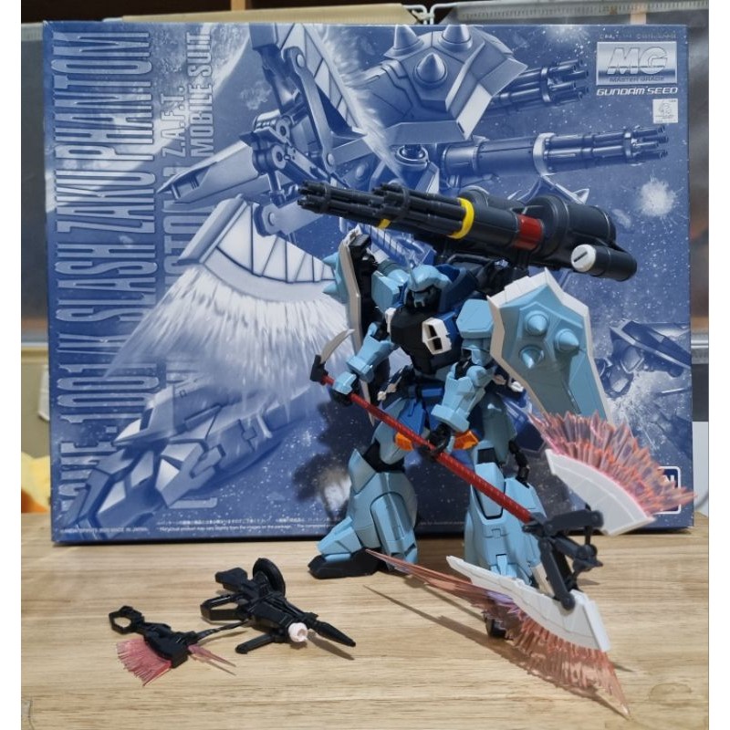 (ONHAND) Gundam Seed Destiny Master Grade 1/100 P-Bandai Slash Zaku ...