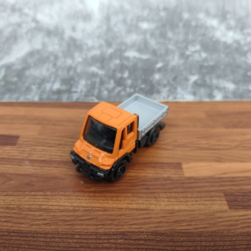 Tomica No. 22 Mercedes-Benz Unimog Diecast Loose | Shopee Philippines