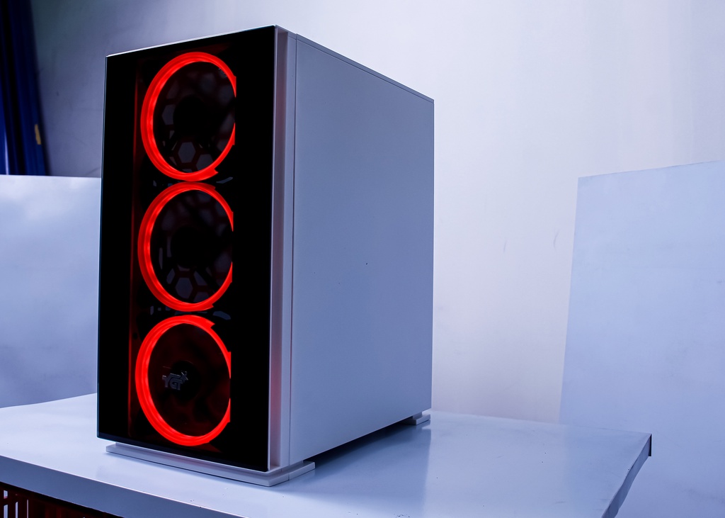 YGT B-706 Tempered Glass Gaming PC/Desktop Case Micro-ATX ITX | Shopee ...