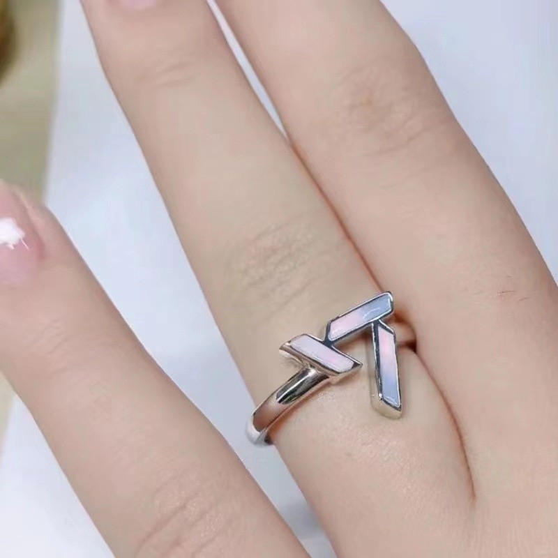 Kpop Idol SEVENTEEN Rings Enamel Process Pink Blue Halo Dyeing Ring ...