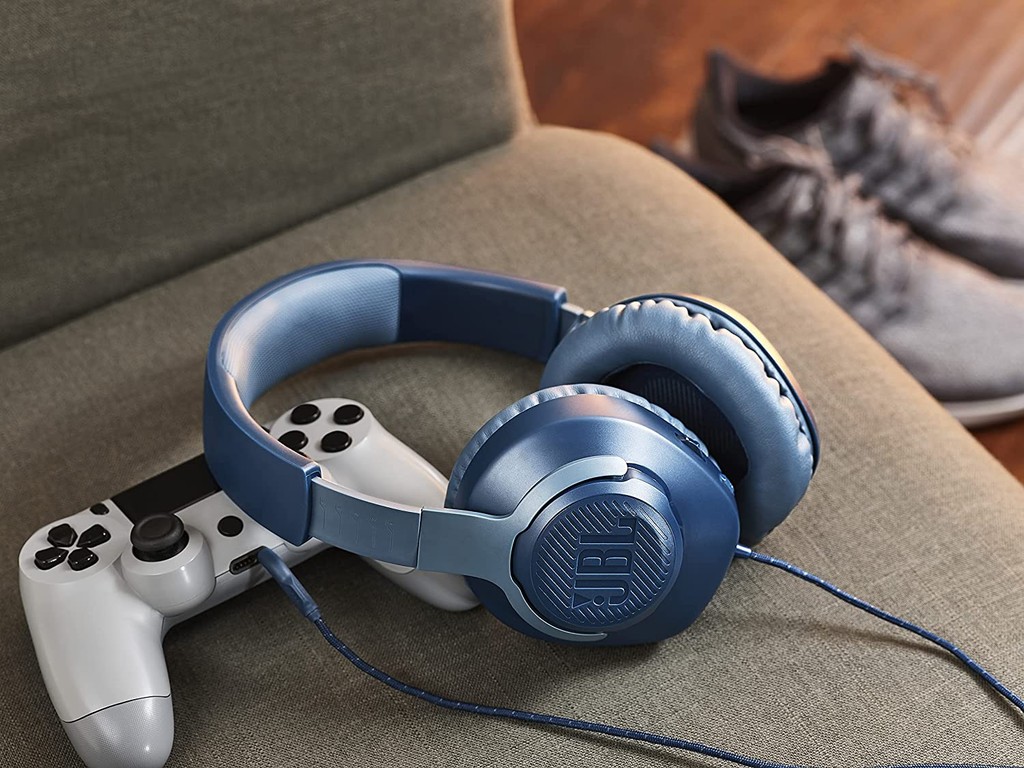 JBL Quantum 100 Over-Ear Wired Gaming Headset - Snap-off USB Mic (Black ...
