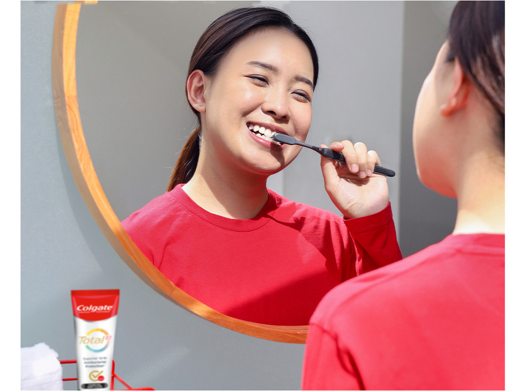 Colgate SlimSoft Charcoal Toothbrush - Ultra Soft Bristle, Value Pack ...